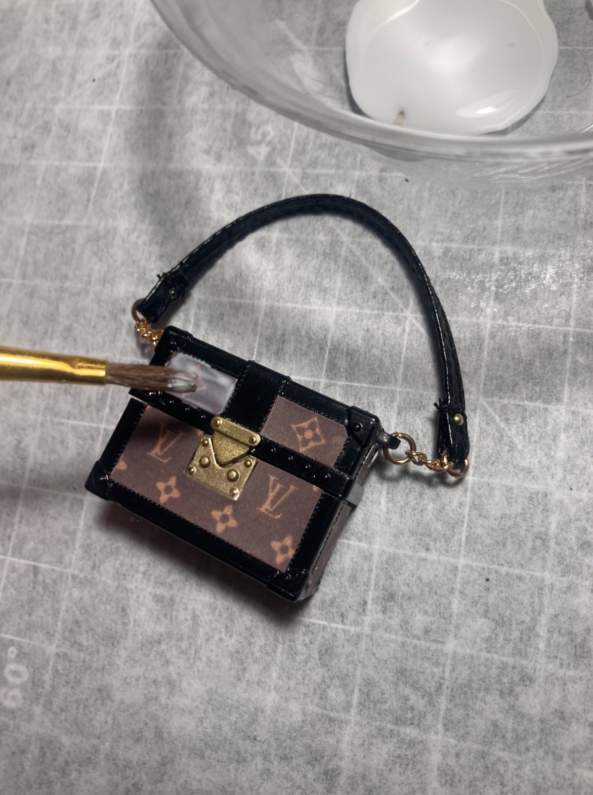 Doll DIY: Customizing Mini Brands Fashion Items – Brunbellebarbie